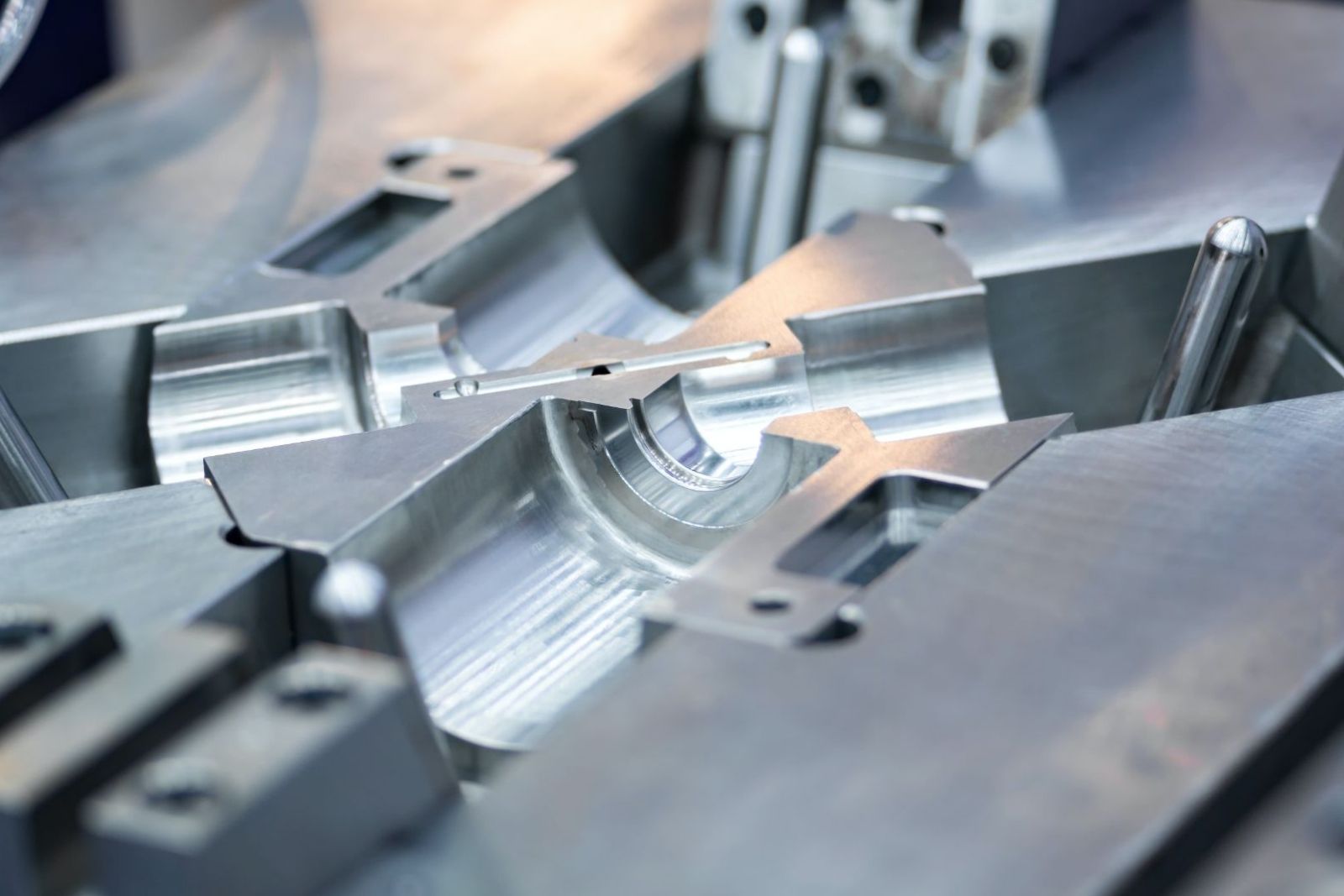 Steel in industrial cleaning equipment - Geicos group